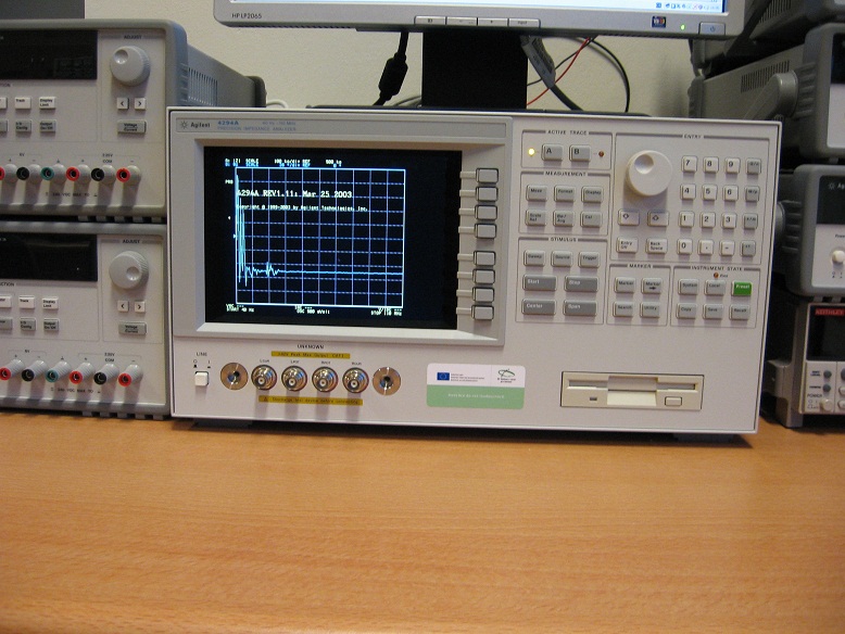 Precision impedance analyzer